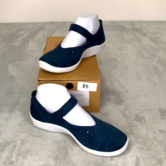 Arcopedico | Shoes | Arcopedico Sisley Navy Blue Mary Janes New In Box ...